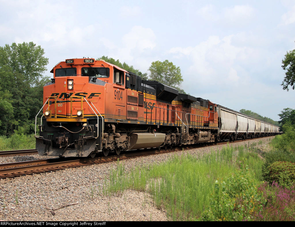 BNSF 9104